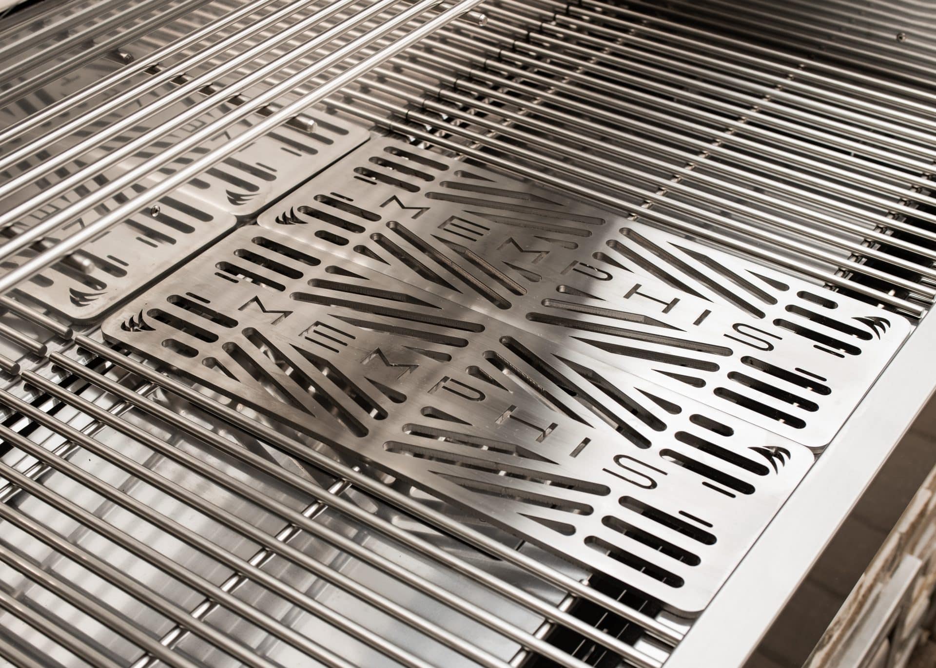 Premium BBQ Grills and Outdoor Kitchens | The BBQ Store